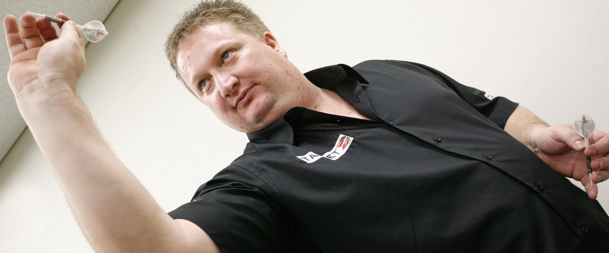 Vol.29 Colin Lloyd厳しい世界だよ | 世界/日本 ダーツ情報 ニューダーツライフ オフィシャルサイト